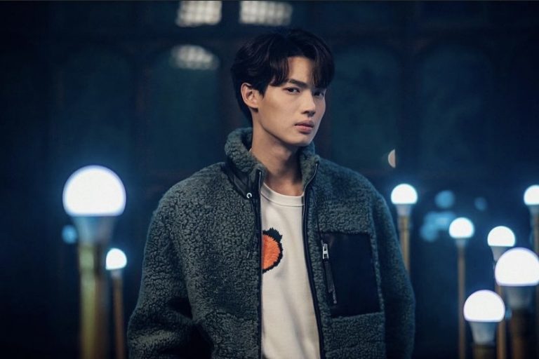 Profil dan Biodata Win Metawin: Keluarga Kaya, Pacar, Series Terbaru ...