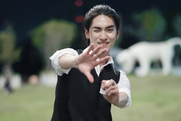 Profil dan Biodata Boss Chaikamon: Pacar, Pemain Love in the Air the ...