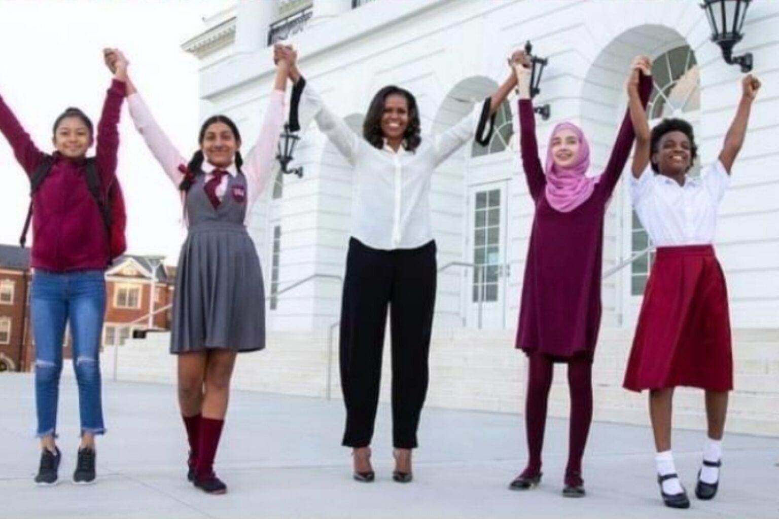 Profil dan Biodata Lara Raj, Trainee HYBE Asal India Peserta The Debut ...